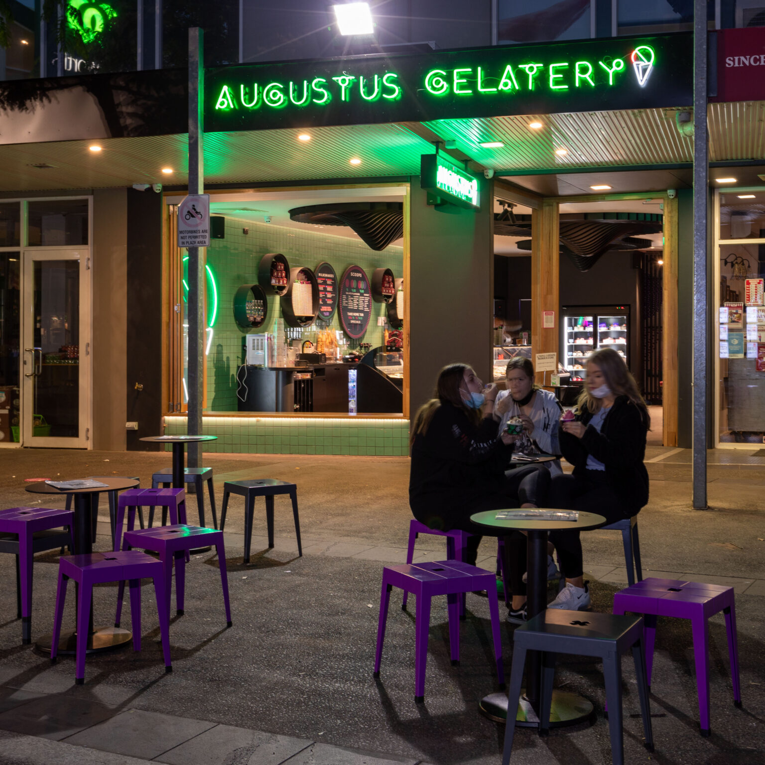 Find your nearest Augustus Gelatery | Augustus Gelatery